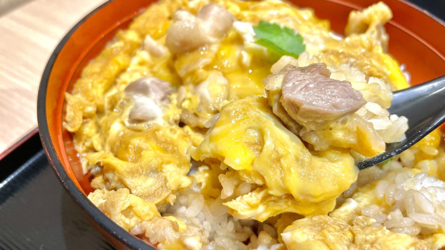 【名古屋名物】地鶏の王様「名古屋コーチン」とは？魅力や名店を紹介 | tabemaro（たべまろ）